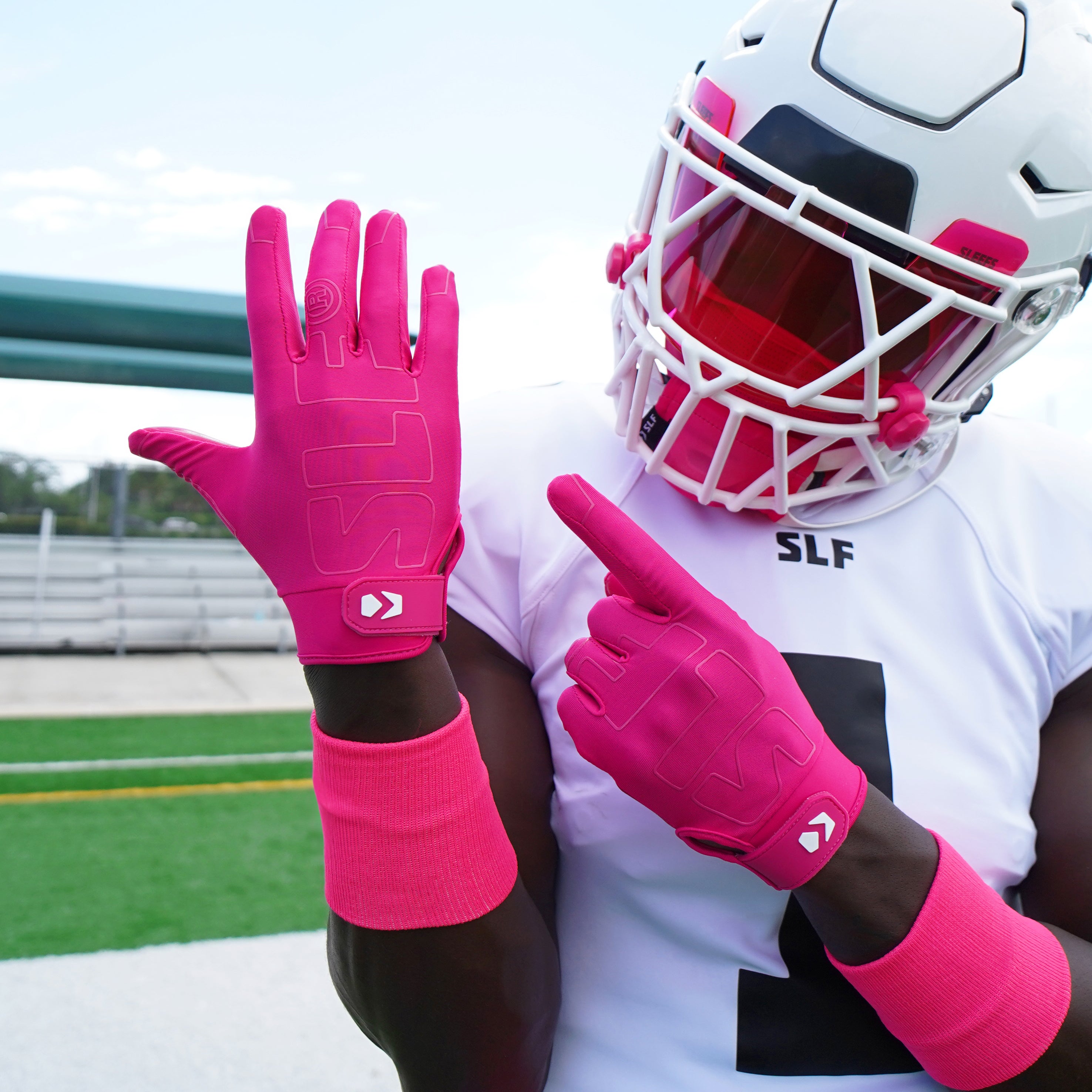 Hue Pink Sticky Football Receiver Gloves – SLEEFS