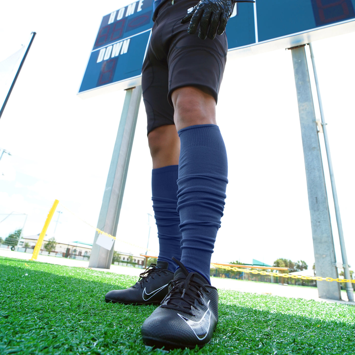 Hue Navy Long Scrunchie Socks – SLEEFS